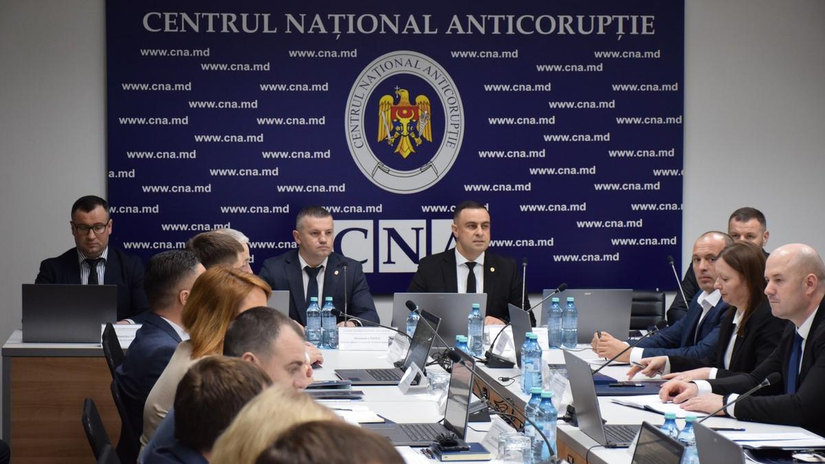 Subdiviziunile CNA „s-au lăudat” lui Pînzari cu ce s-au ocupat anul ...