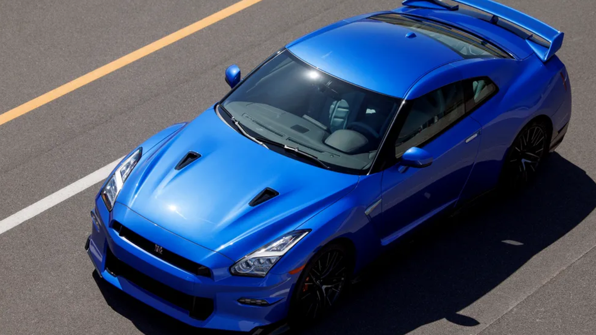 Nissan GT-R a fost retras oficial din producție după 18 ani de carieră ...